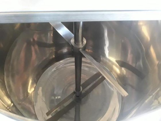 Stainless steel cream cooker with agitator and electric panel 250 ...