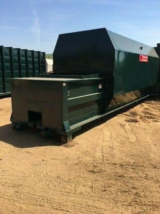 35-Yard PTR Model PT350 Self-Contained Compactor in East Brunswick, NJ, USA