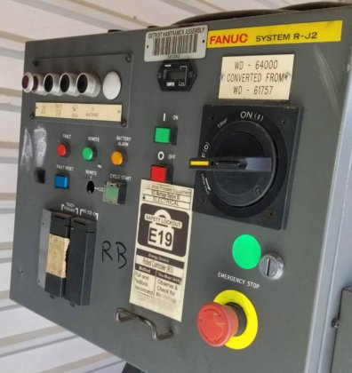 Fanuc S-420iF Robot with R-J2 Control Center in Florida, USA