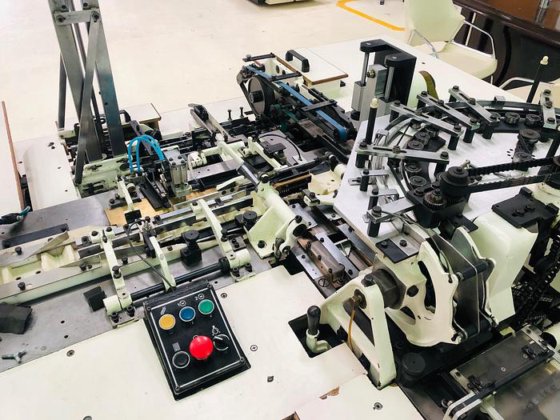 Cigarette Packing and Wrapping Machine Molins HLP-2 Complete Packing ...