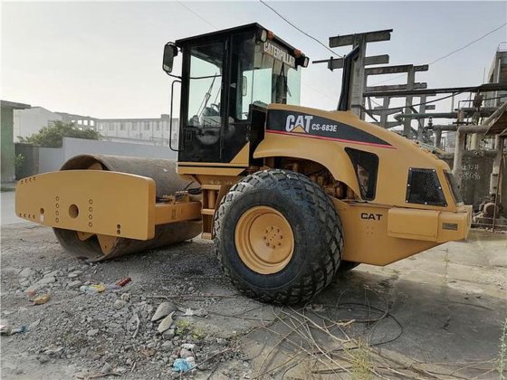2016 road roller cat CS683E CAT/Caterpillar / Caterpillar compactor ...