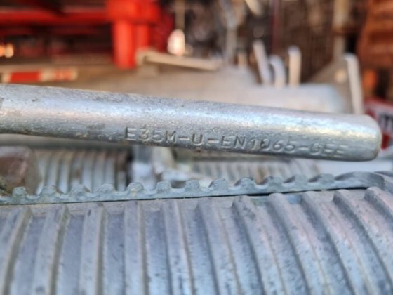 Meva ceiling props 30-350 in Ulm, Baden-Württemberg, Germany