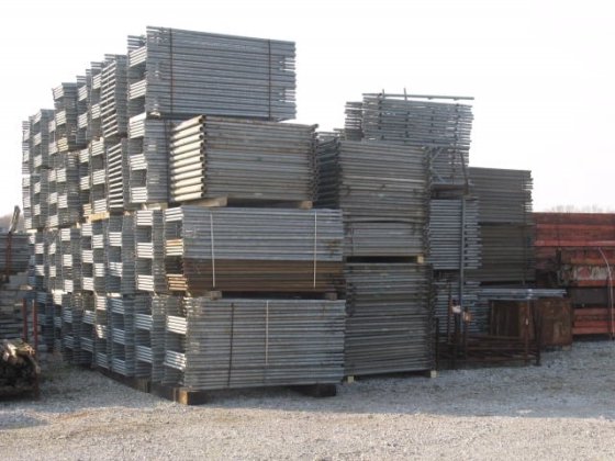 Peri PD 8 stacking tower in Ulm, Baden-Württemberg, Germany