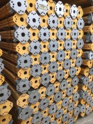 Peri Multiprop 625 in Ulm, Baden-Württemberg, Germany