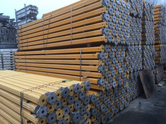 Peri Multiprop 625 in Ulm, Baden-Württemberg, Germany