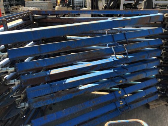 Doka support frame variable 3,30m in Ulm, Baden-Württemberg, Germany