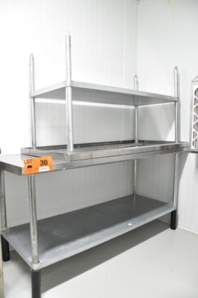 STAINLESS STEEL TABLES in Saint-Augustin-de-Desmaures, Quebec, Canada