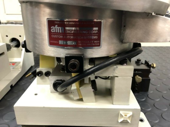 Cambridge Automatic Pin Inserter with Vibratory Bowl Feeder in ...