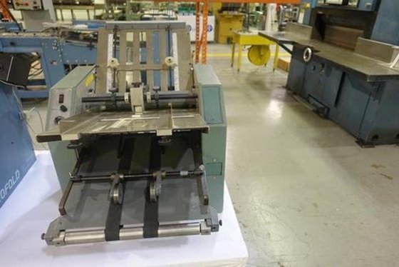 BAUM ULTRAFOLD 714 FOLDER in Canada