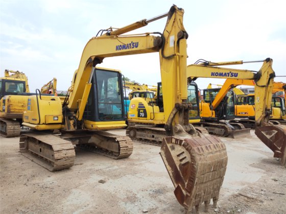 Komatsu PC80 Excavators in China