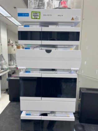 Agilent 1260 Infinity II HPLC System in Bridgewater, Nova Scotia, Canada