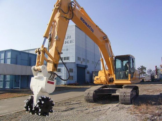 Mitsui Miike Twin Headers in Tokyo, Japan