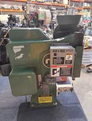 Milford Rivet Machine AUTOMATIC RIVETER RIVETING W/PEDAL S63 REV 3