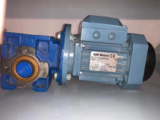 Gearmotor ABBM2VA63B-4 (280W) + MR V 32 UO3A in Warsaw, Poland