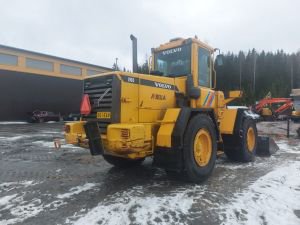 2002 Volvo L90D in Lempäälä, Finland