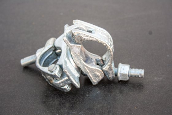Double / swivel coupler 48/48 for scaffolding P70 - PLETTAC type in Poland