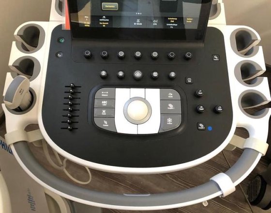 Philips EPIQ 7C ultrasound machine with 3 probes in Saarbrücken, Germany