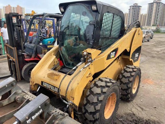 Caterpillar 246C skid steer loader mini loader in Shanghai, Shanghai, China