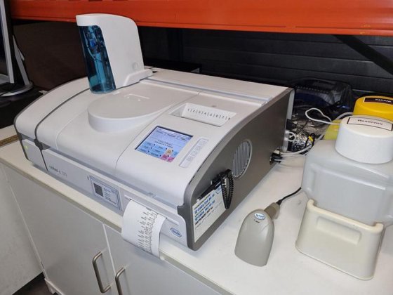 Roche Cobas C111 in France