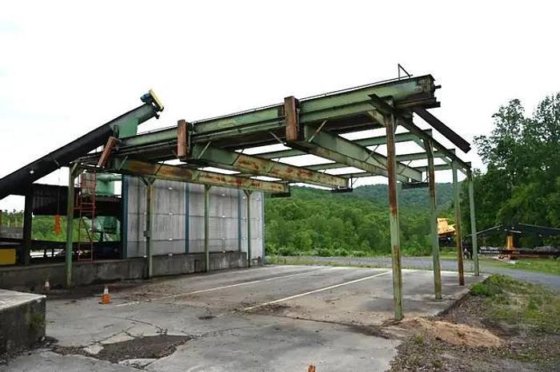 Triple Overhead Trailer Loading System in Virginia, USA