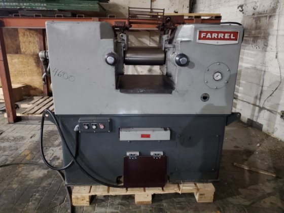 Farrel Rubber Lab Mill in Cleveland, OH, USA