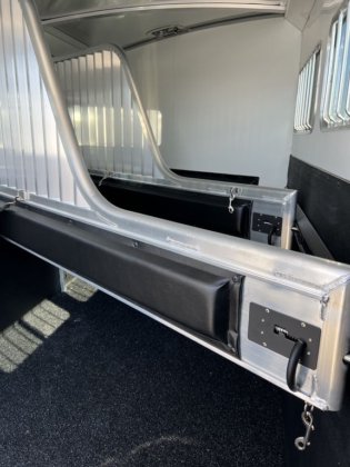 2023 4 Star Trailers Slant Load Trailers Bumper Pull Runabout 3 Horse ...