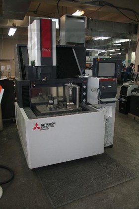 Mitsubishi EA12V EDM machine