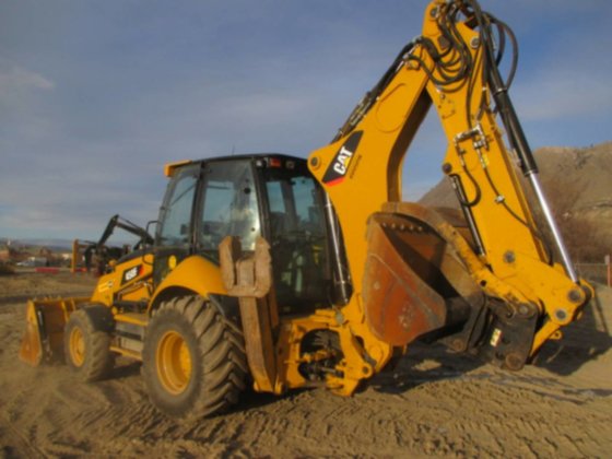 Caterpillar 450F Backhoe Loader