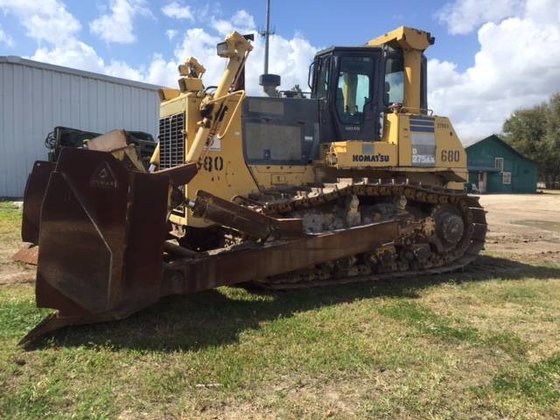 Komatsu D275AX-5 Dozer