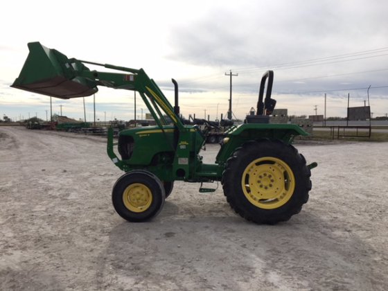 John Deere 5045D Tractor