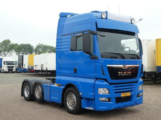 MAN TGX 26.460 Conventional truck