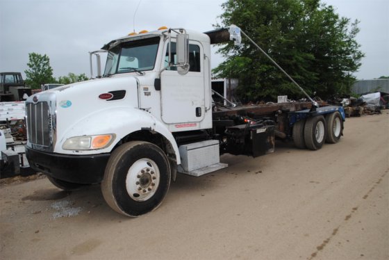 Peterbilt 340 Cab Chassis truck