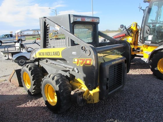 New Holland L170 Skid Steer Loader