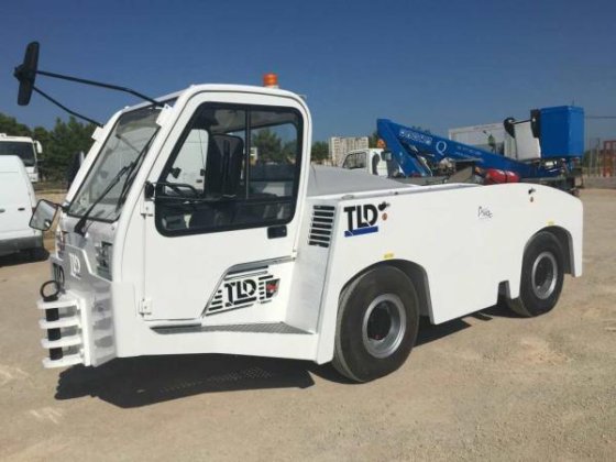 TLD TMX 150-16 Tow Tractor