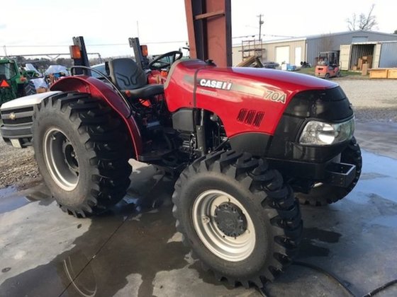 Case IH Farmall 70 Tractor