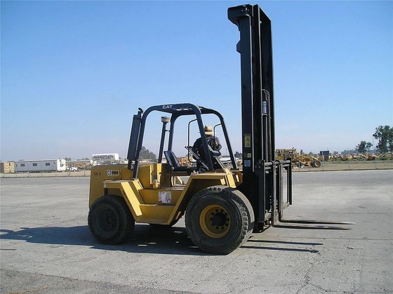 Caterpillar R80 Forklift