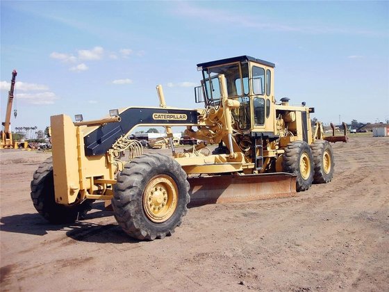 Caterpillar 16G Motor Grader