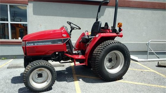 Case IH 1140 Tractor