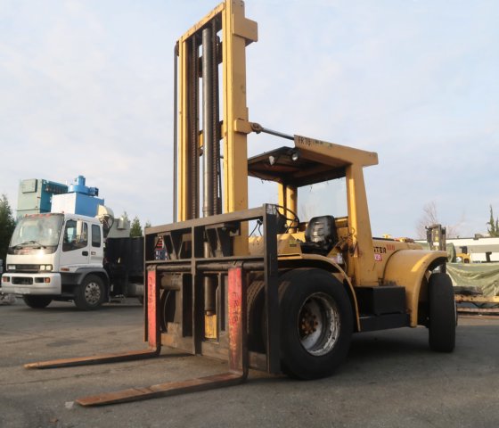 Hyster H180H Forklift