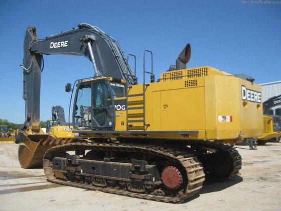 John Deere 670G LC Excavator