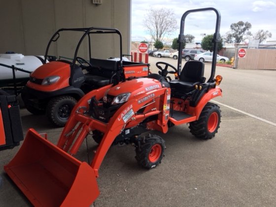 Kubota BX1880 Tractor