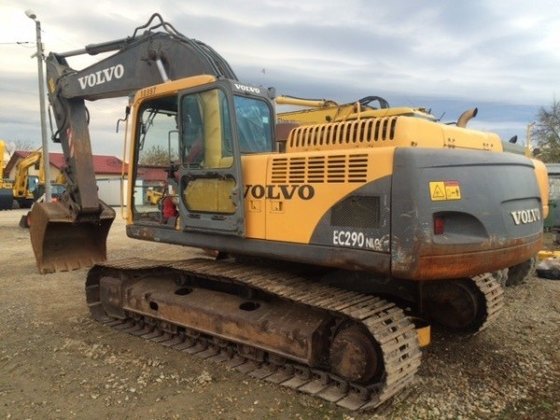 Volvo EC290 Excavator