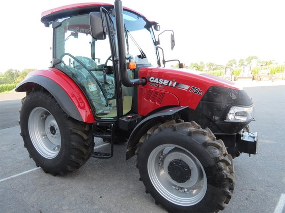 Case IH Farmall 75 Tractor
