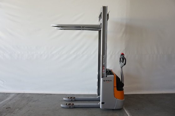Still EXV 10 BASIC Pallet Stacker