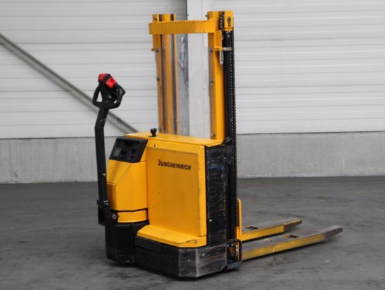Jungheinrich EJC 10 Pallet Stacker