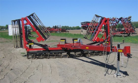Case IH Crumbler Tillage Equipment
