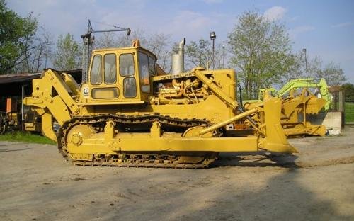 Caterpillar D9G Dozer
