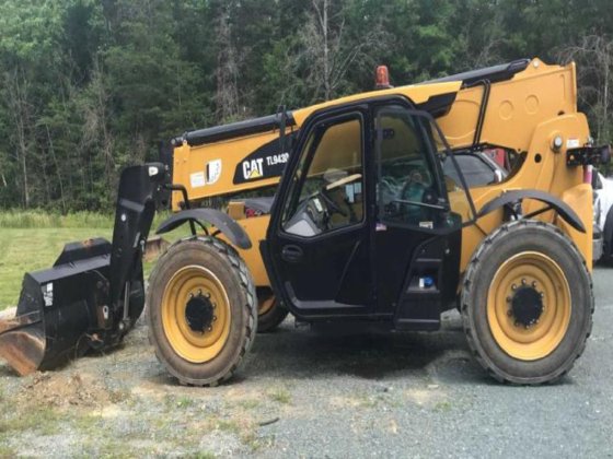 Caterpillar TL943D Telehandler