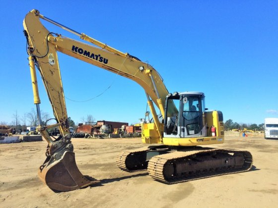 Komatsu PC228 Excavator