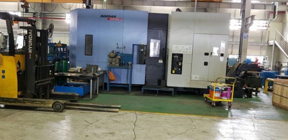 Doosan NHM 8000 Machining Center